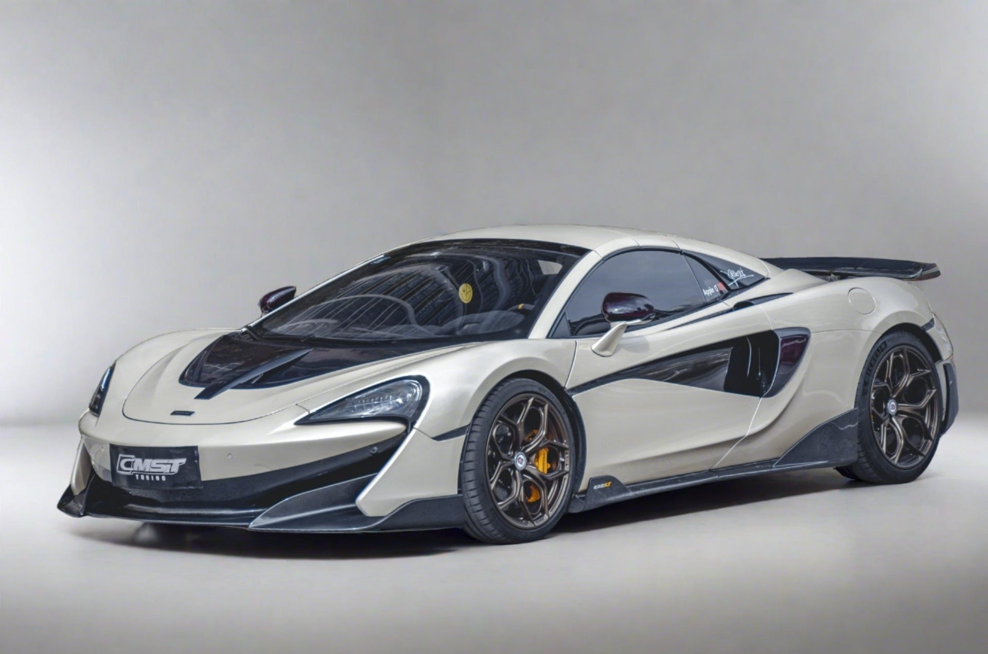 600LT – Robot Bodykits