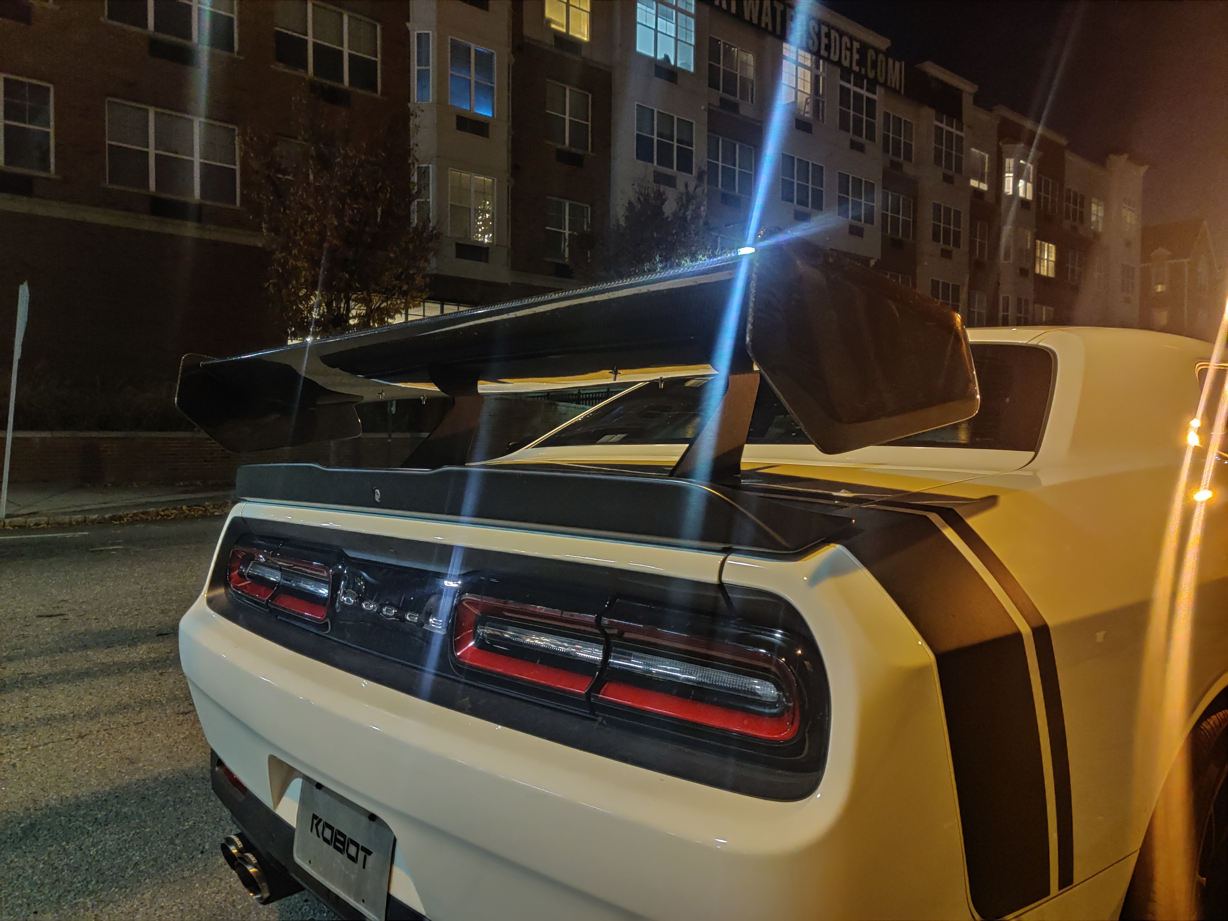ROBOT CRAFTSMAN Carbon Fiber or FRP Swan Neck Hammer GT Wing For Dodge ...